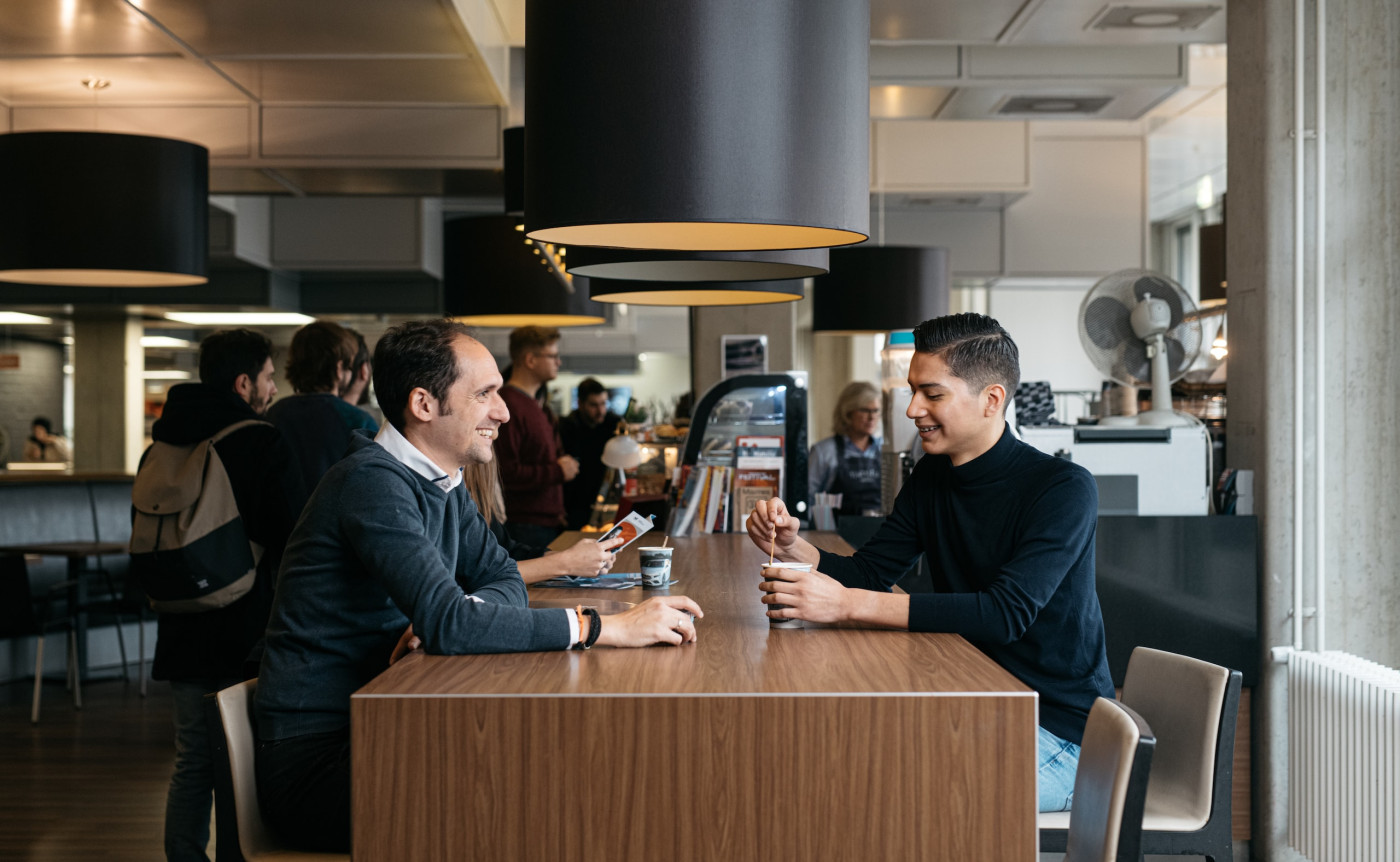 Mercedes-Benz Customer Assistance Center