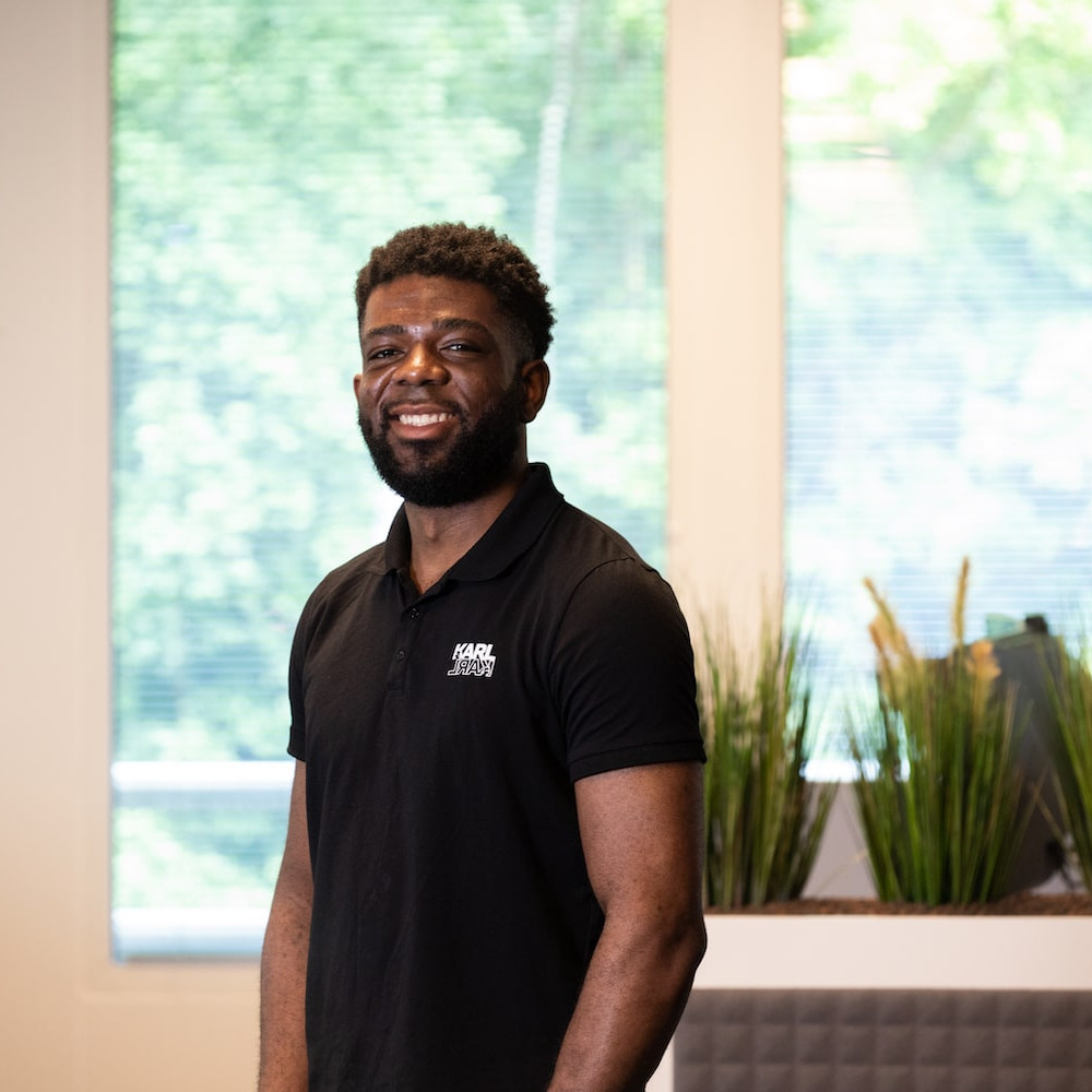 Mercedes-Benz Customer Assistance Center