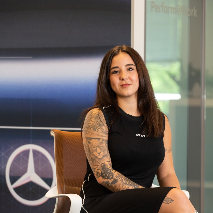 Mercedes-Benz Customer Assistance Center